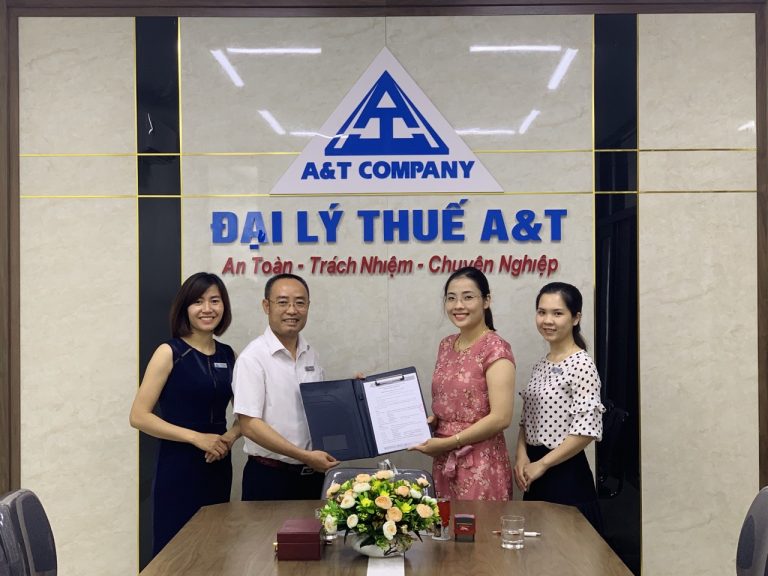 LỄ KÝ HỢp ĐỒng VỚi CÔng Ty Tnhh ThƯƠng MẠi PhÁt TriỂn Ánh DƯƠng Dịch